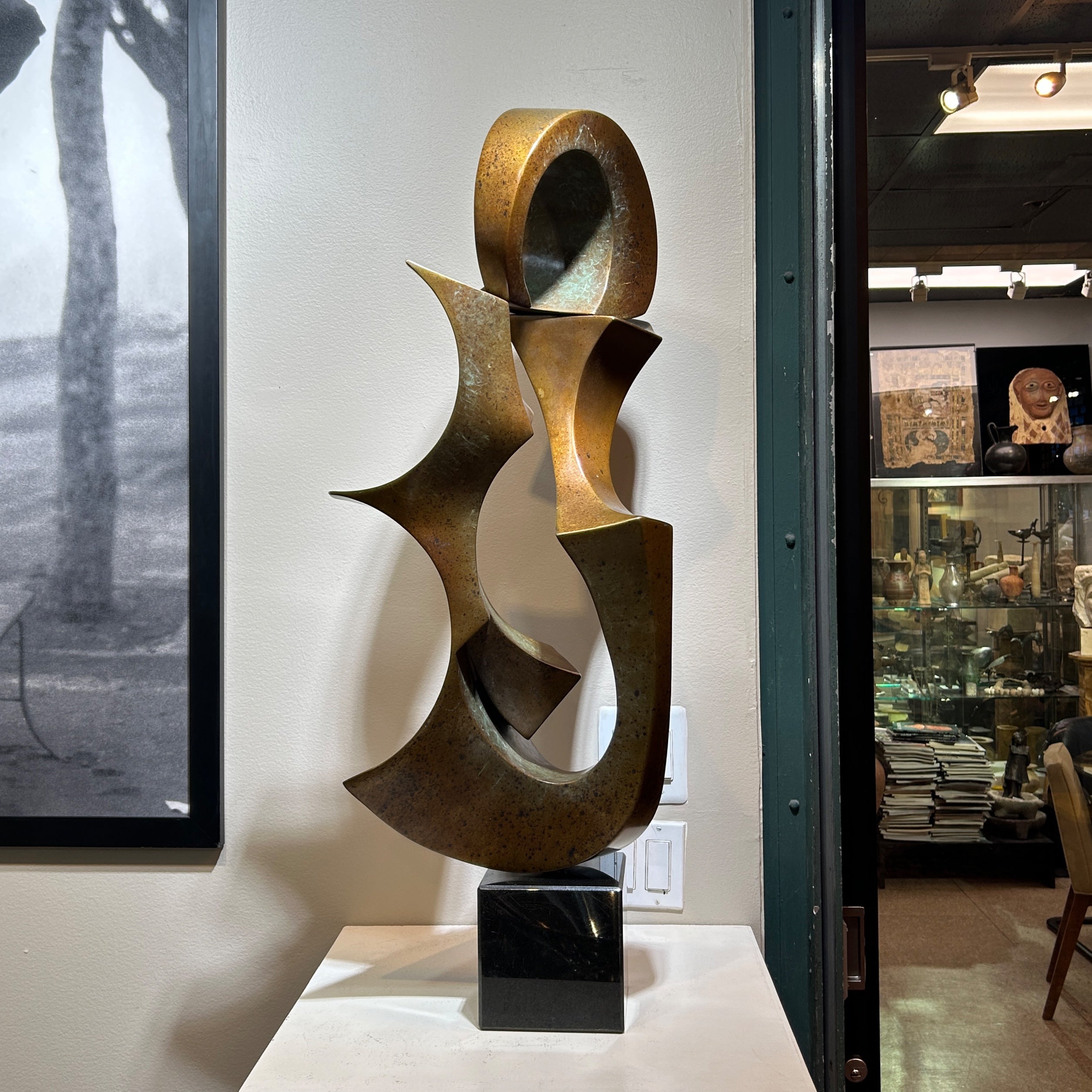 Contemporary Sculpture by Gino Miles – Gallery 925